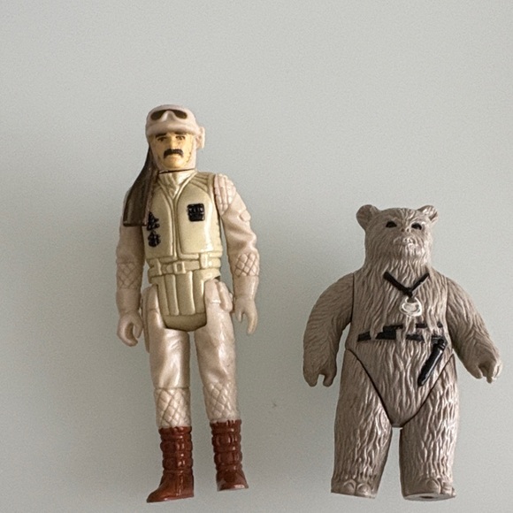 Kenner | Toys | Star Wars 98 Hoth Rebel Commander And 1983 Ewok Figures ...